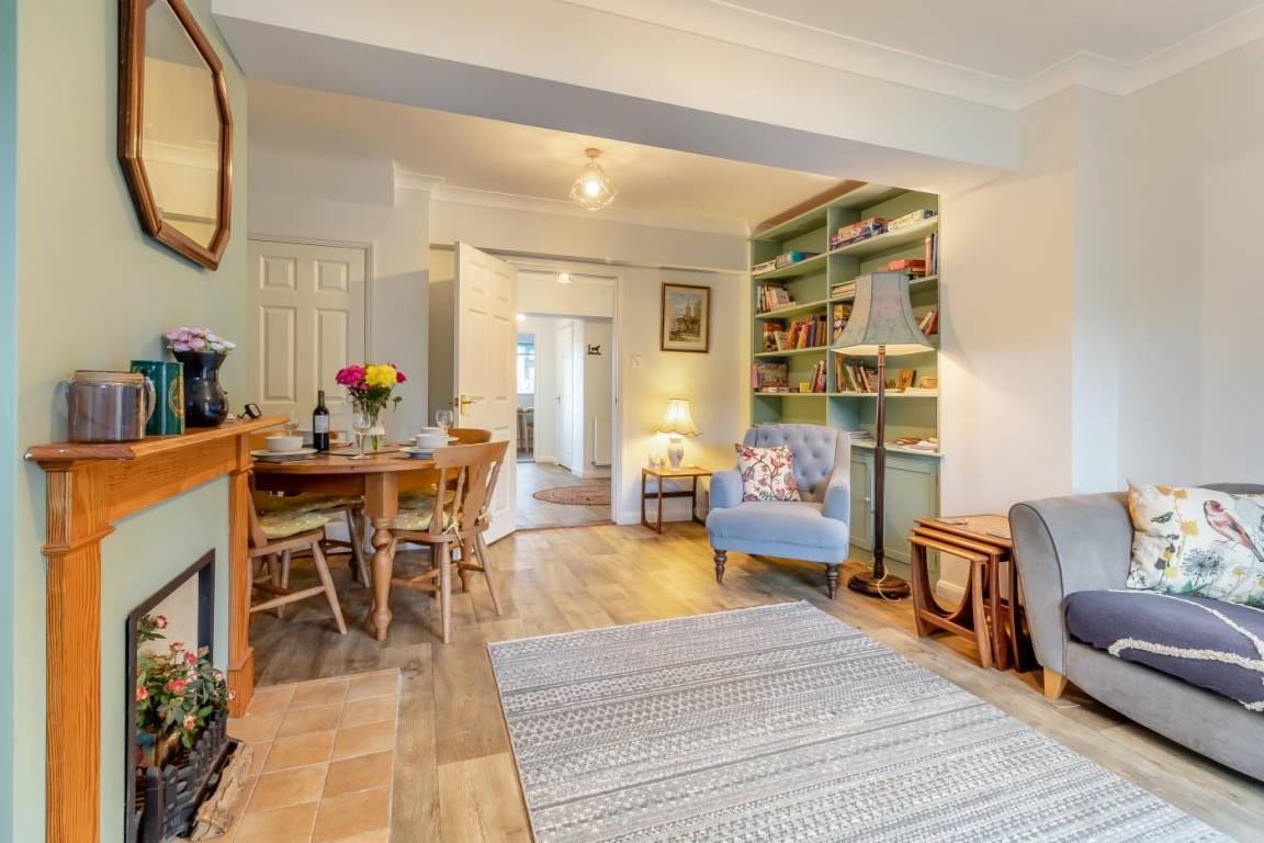 Cottage ∙ 3 Bedrooms ∙ 6 Guests - Dunwich