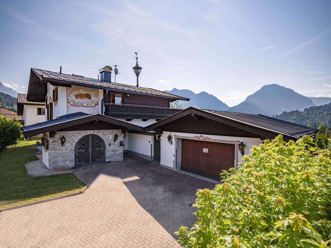 230 M² House ∙ 5 Bedrooms ∙ 10 Guests - Fieberbrunn