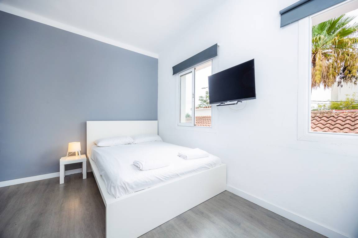 20 M² Private Room ∙ 1 Bedroom ∙ 2 Guests - Palma de Mallorca Airport (PMI)