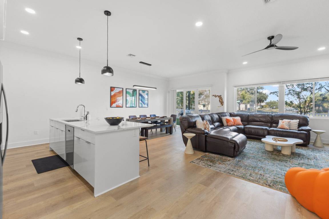 212 M² House ∙ 3 Bedrooms ∙ 11 Guests - Tampa, FL
