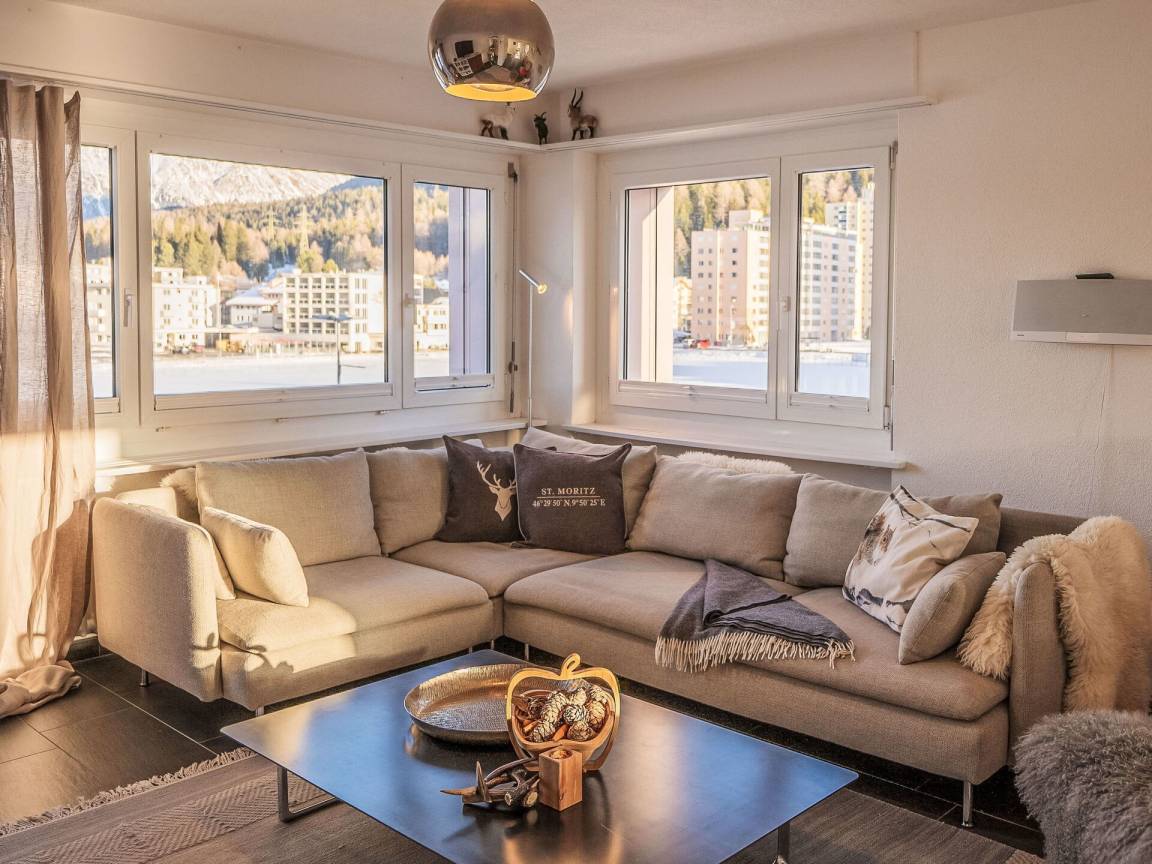 105 M² Apartment ∙ 2 Bedrooms ∙ 4 Guests - Saint Moritz