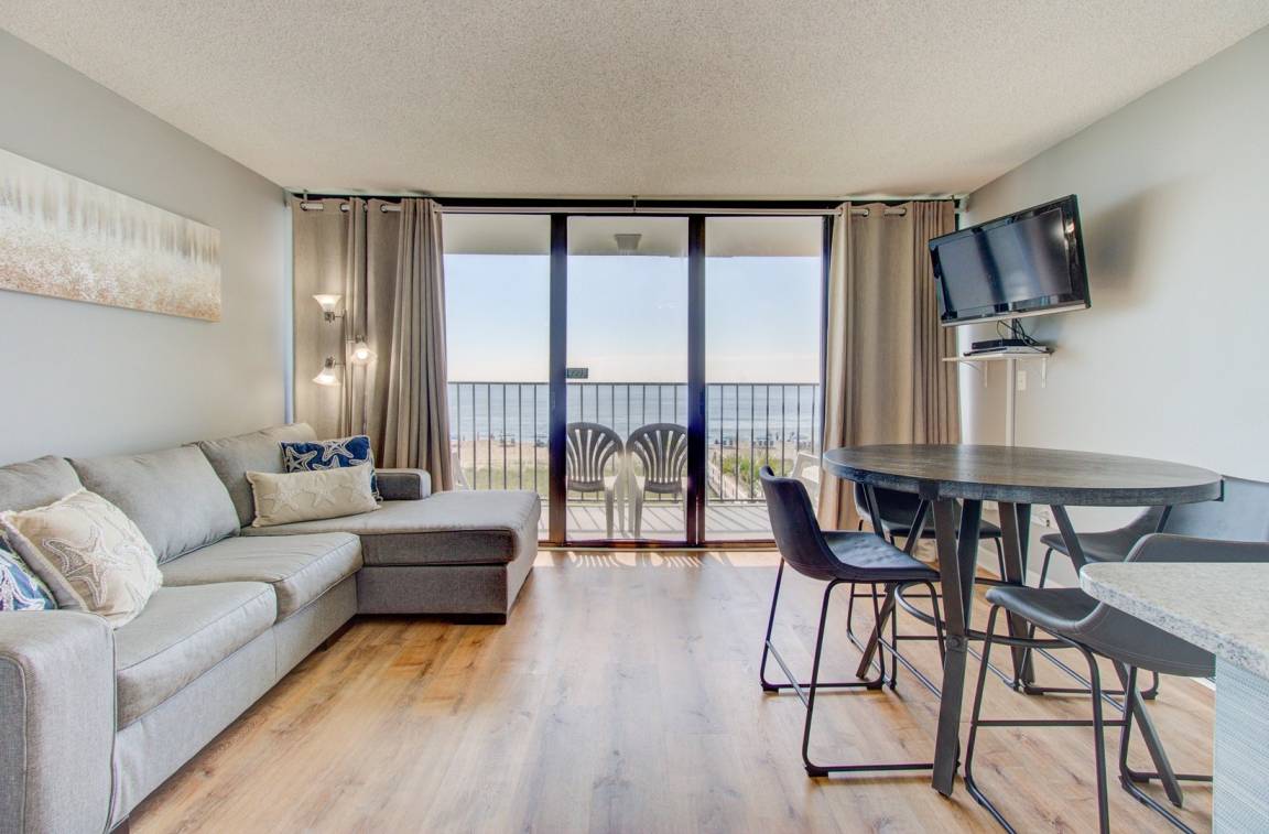 61 M² Condo ∙ 1 Bedroom ∙ 4 Guests - Southport, NC