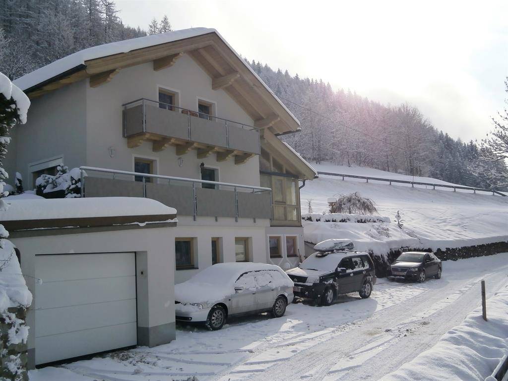 70 M² Ferienwohnung ∙ 2 Schlafzimmer ∙ 5 Gäste - Heiligenblut