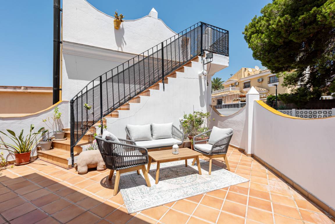 110 M² Maison De Vacances ∙ 3 Chambres ∙ 6 Personnes - Rincón de la Victoria