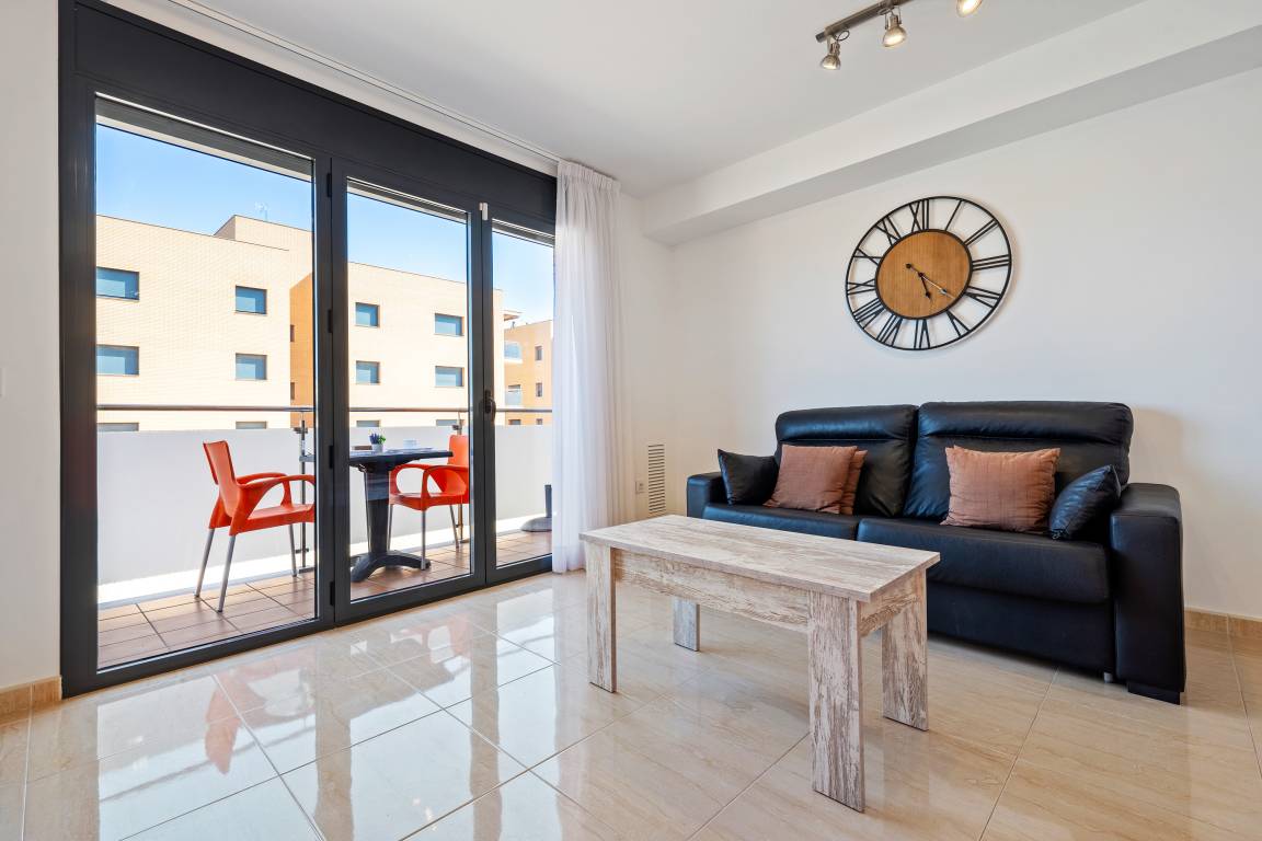62 M² Apartamento ∙ 2 Habitaciones ∙ 4 Huéspedes - Miami Playa