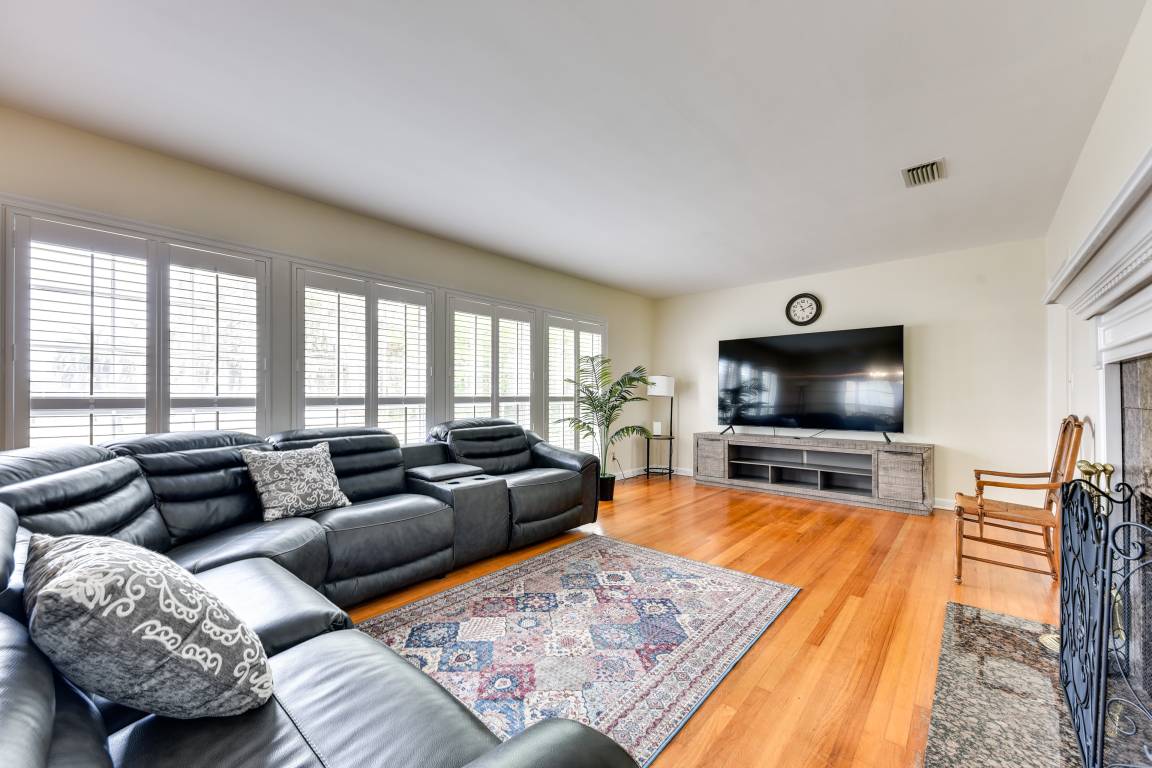 139 M² House ∙ 3 Bedrooms ∙ 8 Guests - Jacksonville, FL