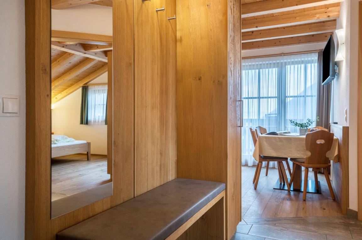 45 M² Ferienwohnung ∙ 2 Schlafzimmer ∙ 5 Gäste - Gsies