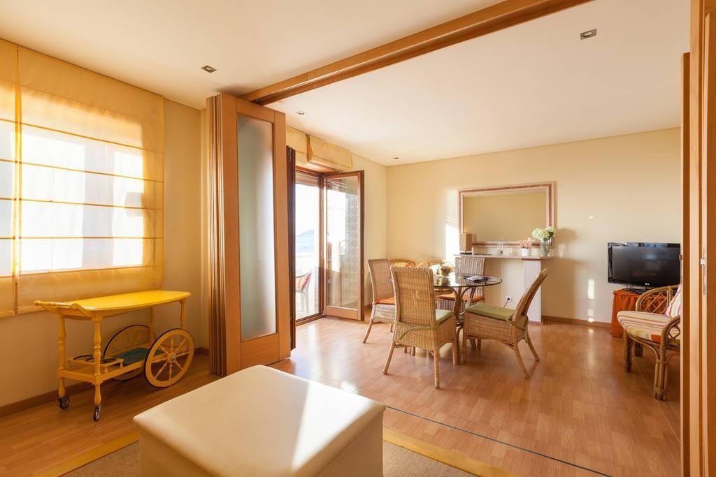 80 M² Apartamento ∙ 2 Habitaciones ∙ 5 Huéspedes - Moledo