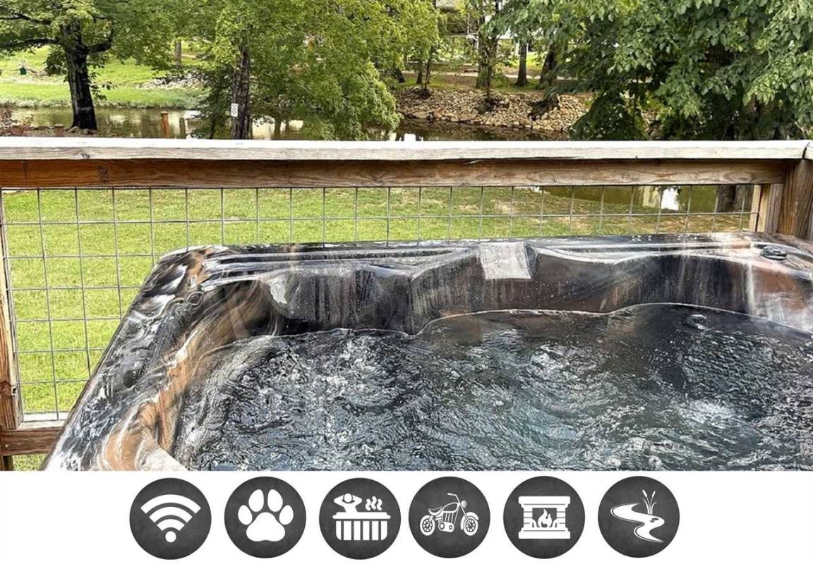 61 M² Cabin ∙ 1 Bedroom ∙ 4 Guests - Pigeon Forge, TN