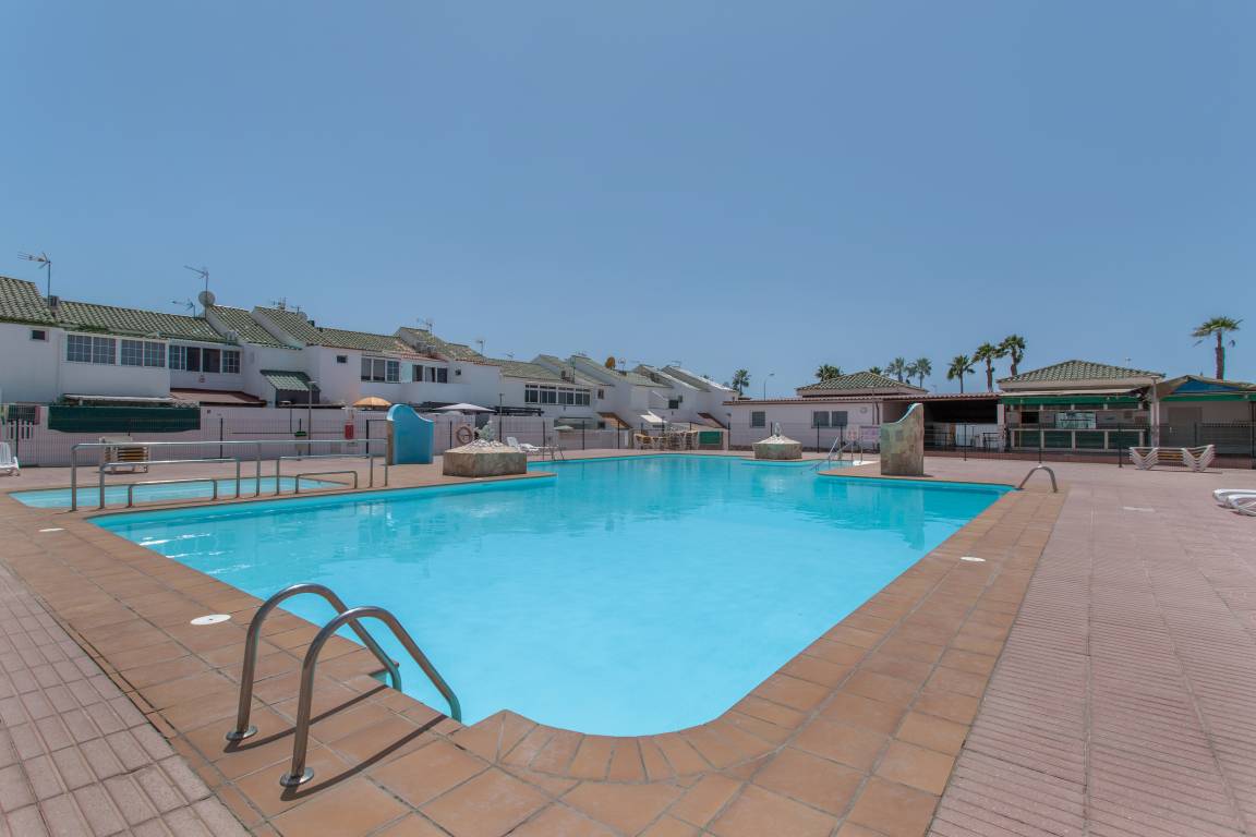 90 M² Ferienhaus ∙ 2 Schlafzimmer ∙ 6 Gäste - Playa del Inglés