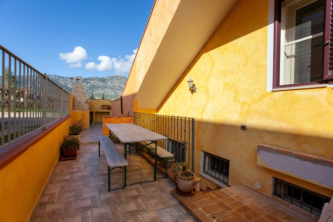 80 M² Apartment ∙ 2 Bedrooms ∙ 4 Guests - Orosei