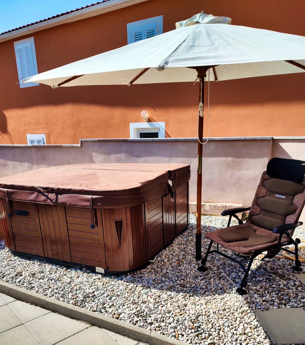 100 M² 一軒家 ∙ 寝室: 2 ∙ ゲスト6 人 - イストラ半島