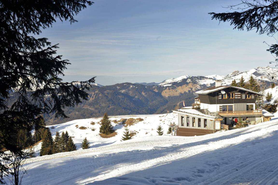 110 M² Apartment ∙ 4 Bedrooms ∙ 10 Guests - Les Carroz d'Arâches