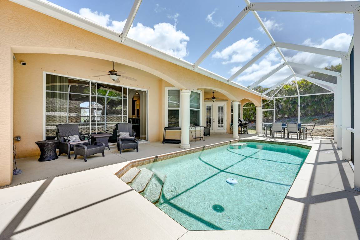 180 M² House ∙ 4 Bedrooms ∙ 8 Guests - Marco Island, FL