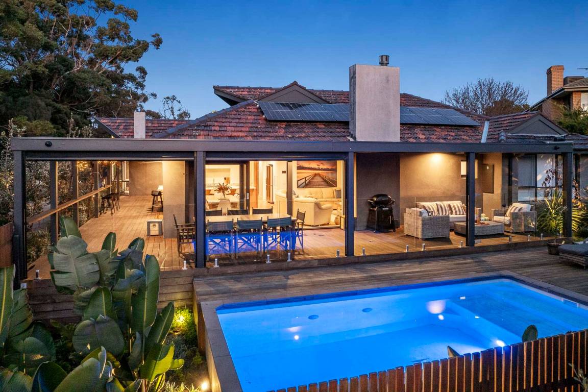 House ∙ 5 Bedrooms ∙ 14 Guests - Mount Martha