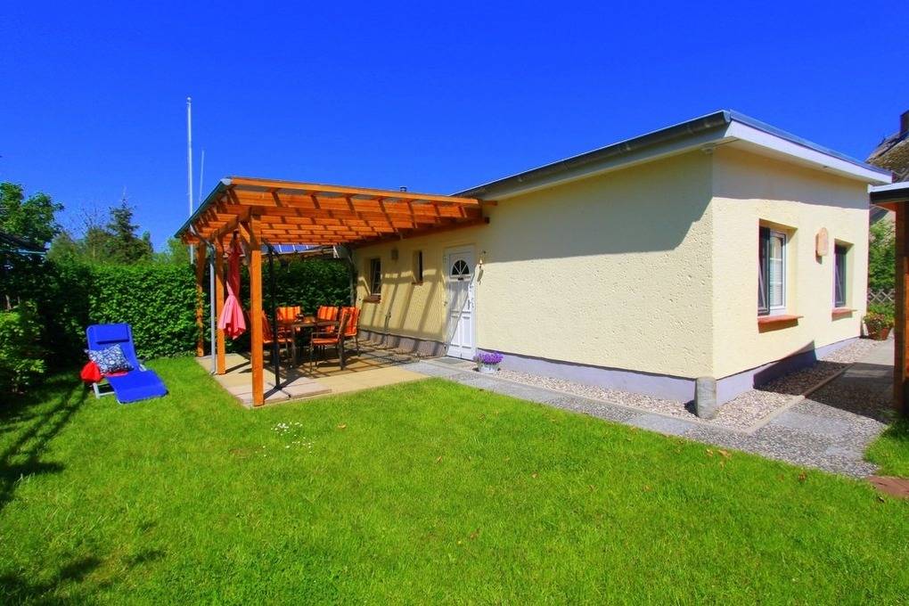 55 M² Ferienhaus ∙ 3 Schlafzimmer ∙ 4 Gäste - Boltenhagen