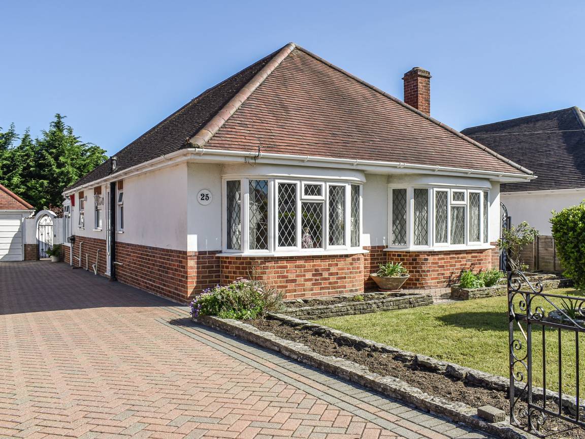 Cottage ∙ 2 Bedrooms ∙ 4 Guests - Ringwood