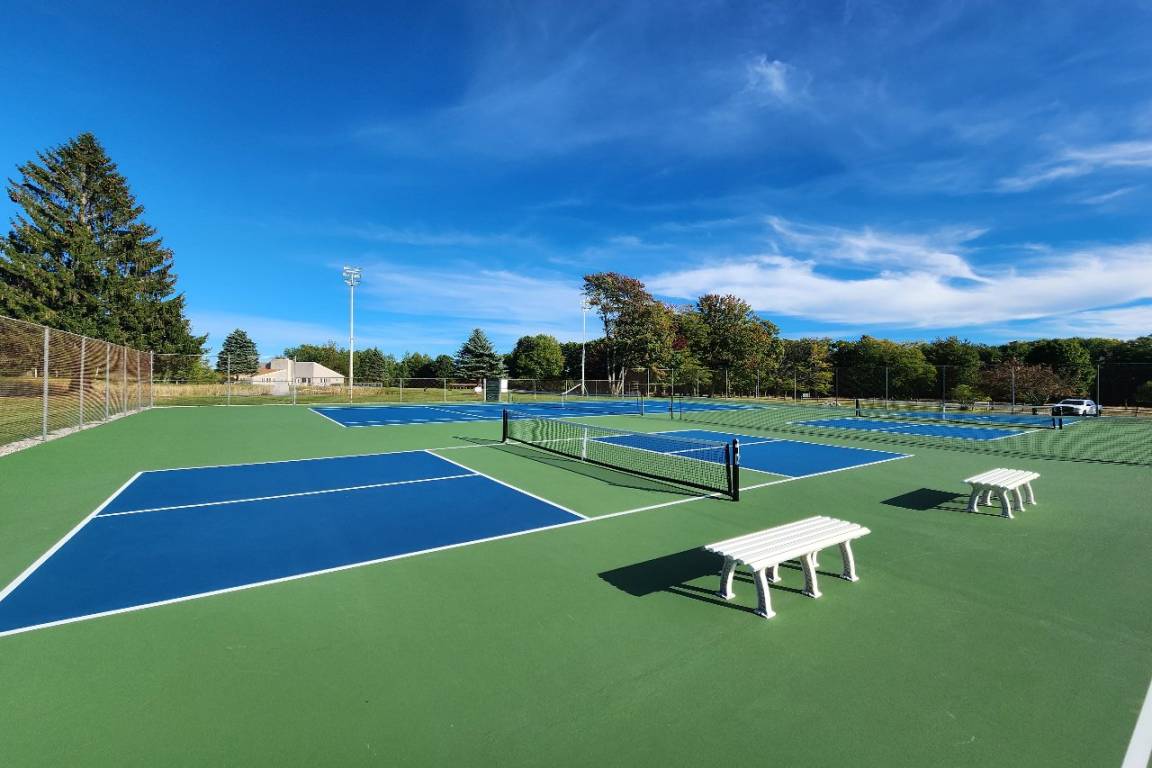 147 M² Condo ∙ 4 Bedrooms ∙ 7 Guests - Petoskey, MI