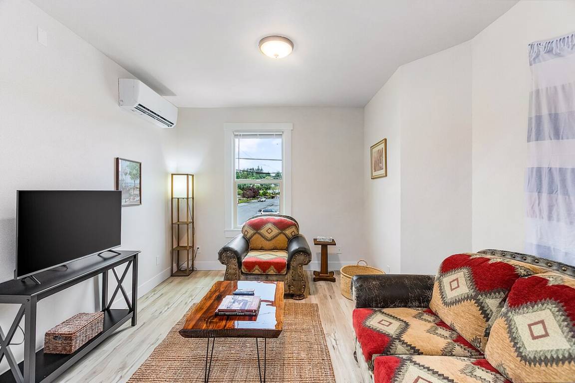 Apartment ∙ 1 Bedroom ∙ 2 Guests - Whidbey Island, WA