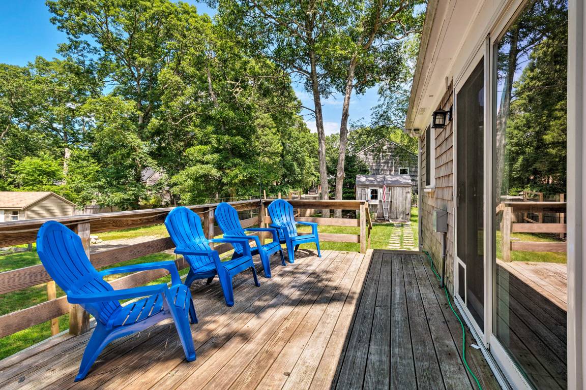 97 M² House ∙ 2 Bedrooms ∙ 5 Guests - Cape Cod Inflatable Park, West Yarmouth