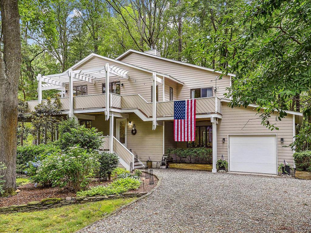 House ∙ 4 Bedrooms ∙ 12 Guests - Delaware