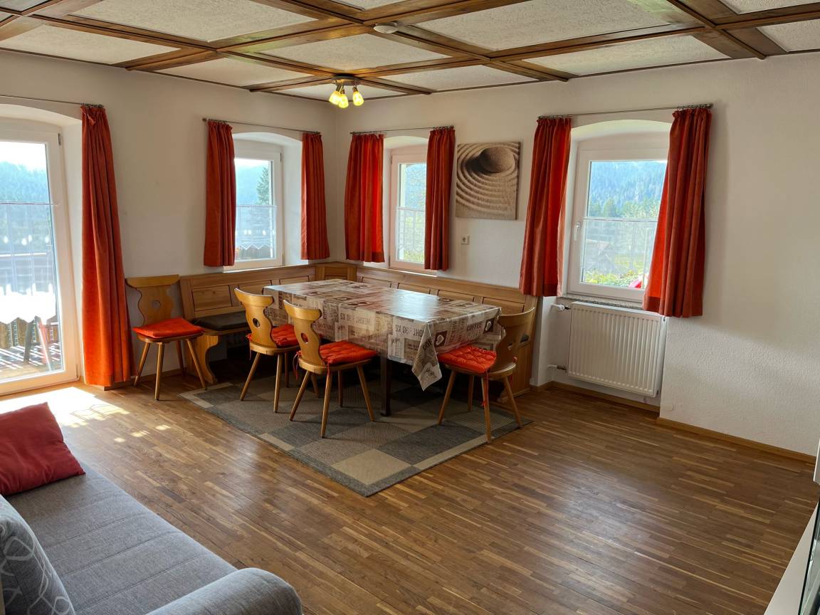 65 M² Appartement ∙ 2 Chambres ∙ 5 Personnes - Schramberg