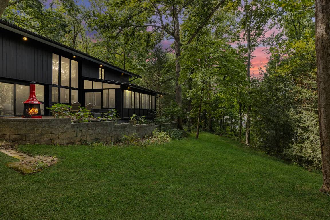223 M² House ∙ 3 Bedrooms ∙ 6 Guests - Knoxville, TN