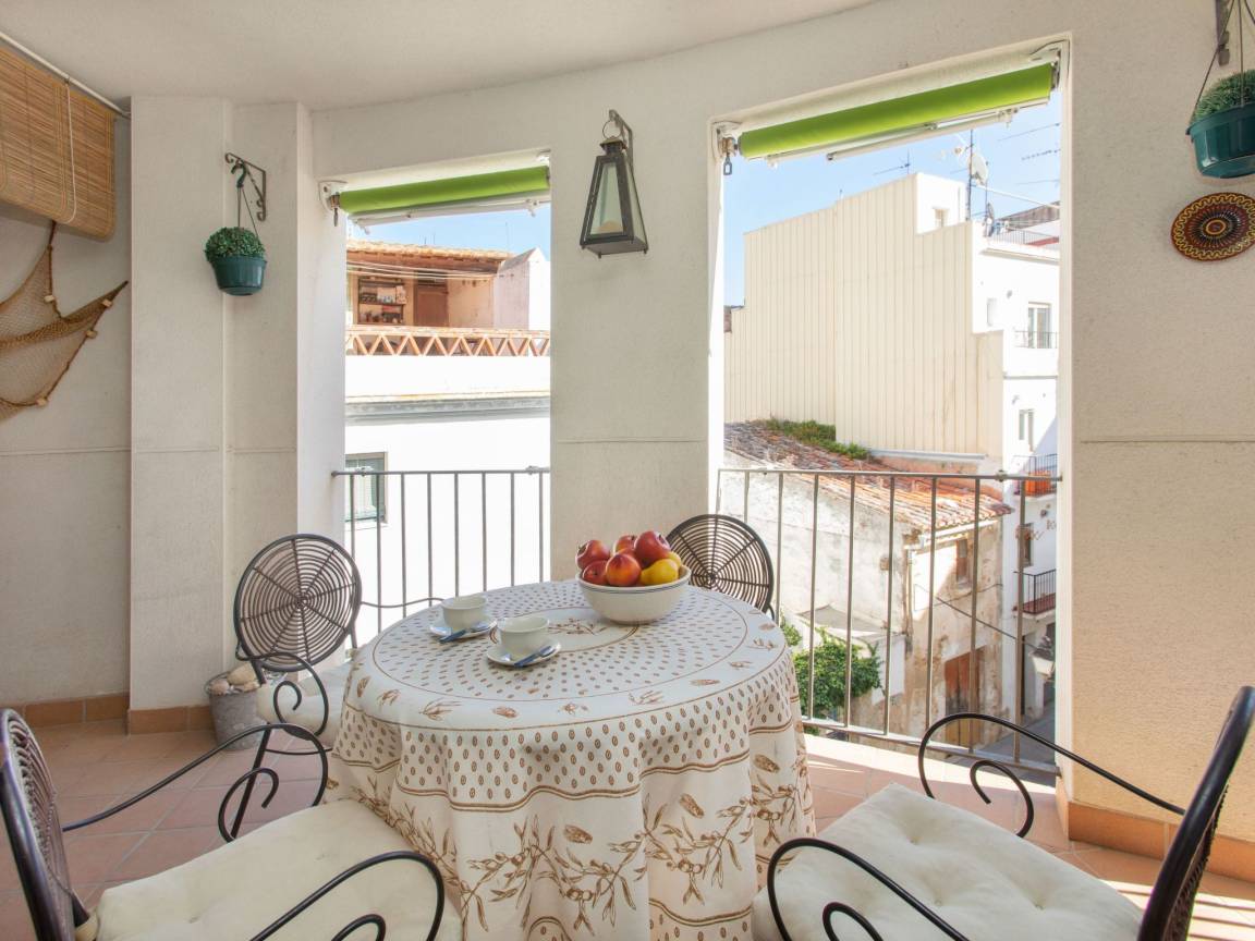 70 M² Apartment ∙ 2 Bedrooms ∙ 4 Guests - Tossa de Mar