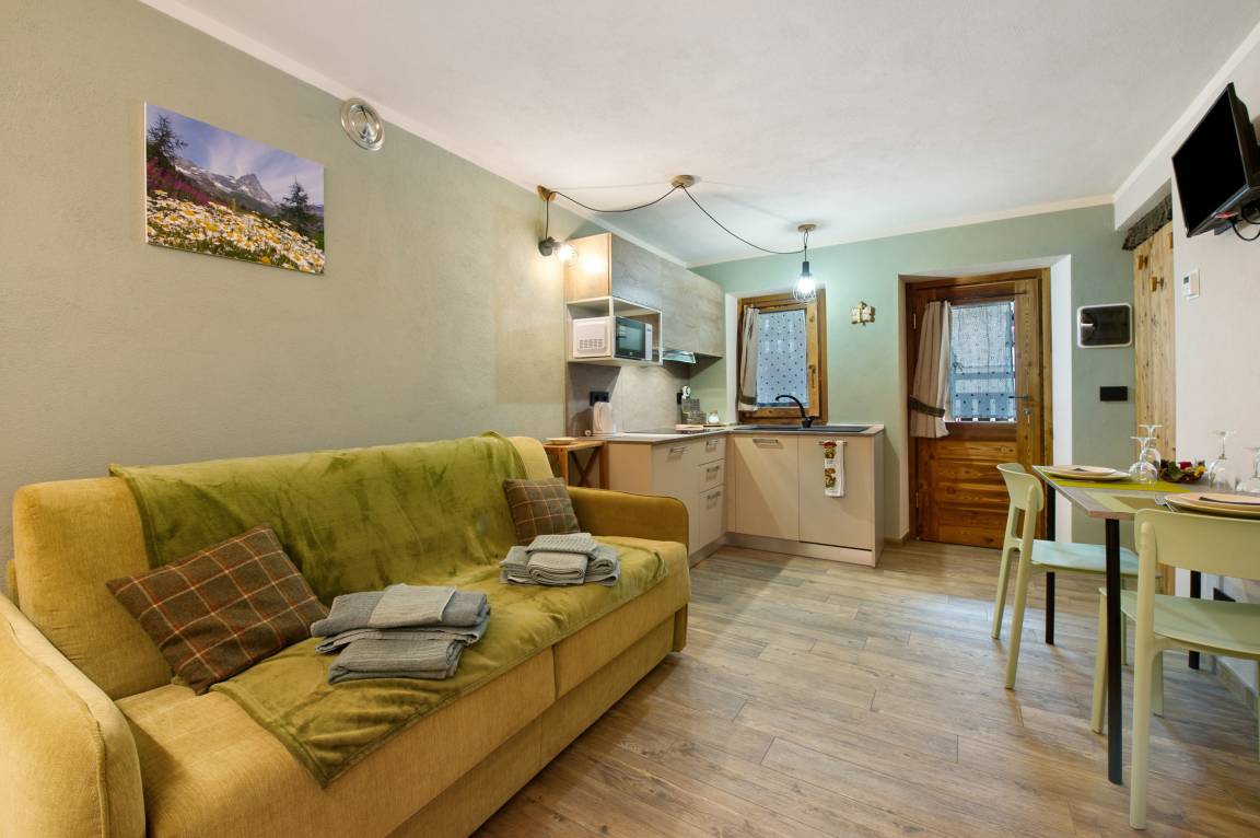 40 M² Monolocale ∙ 2 Ospiti - Torgnon