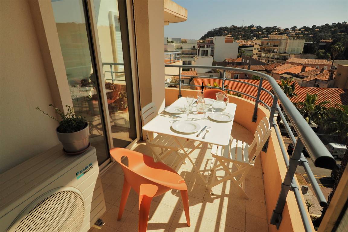 57 M² Apartment ∙ 2 Bedrooms ∙ 4 Guests - Cavalaire-sur-Mer
