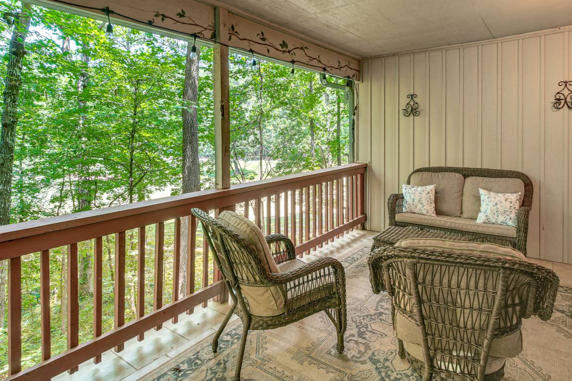 97 M² Apartment ∙ 2 Bedrooms ∙ 4 Guests - Hot Springs Village, AR