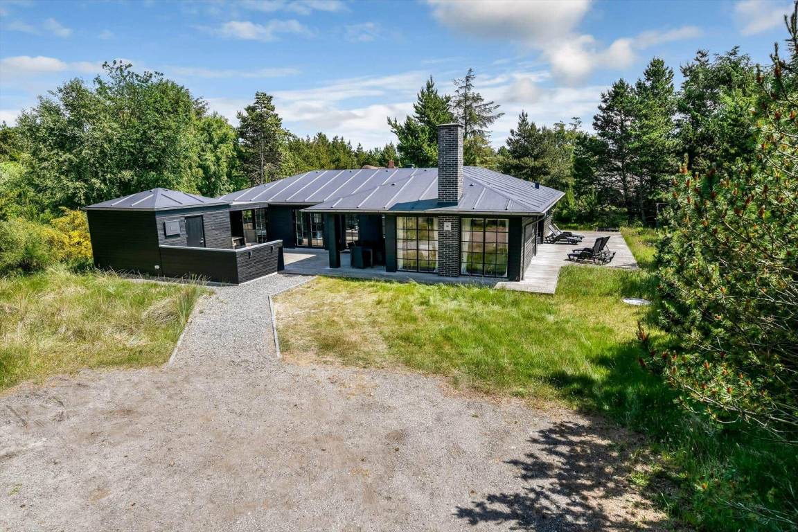 150 M² Maison De Vacances ∙ 4 Chambres ∙ 8 Personnes - Blåvand