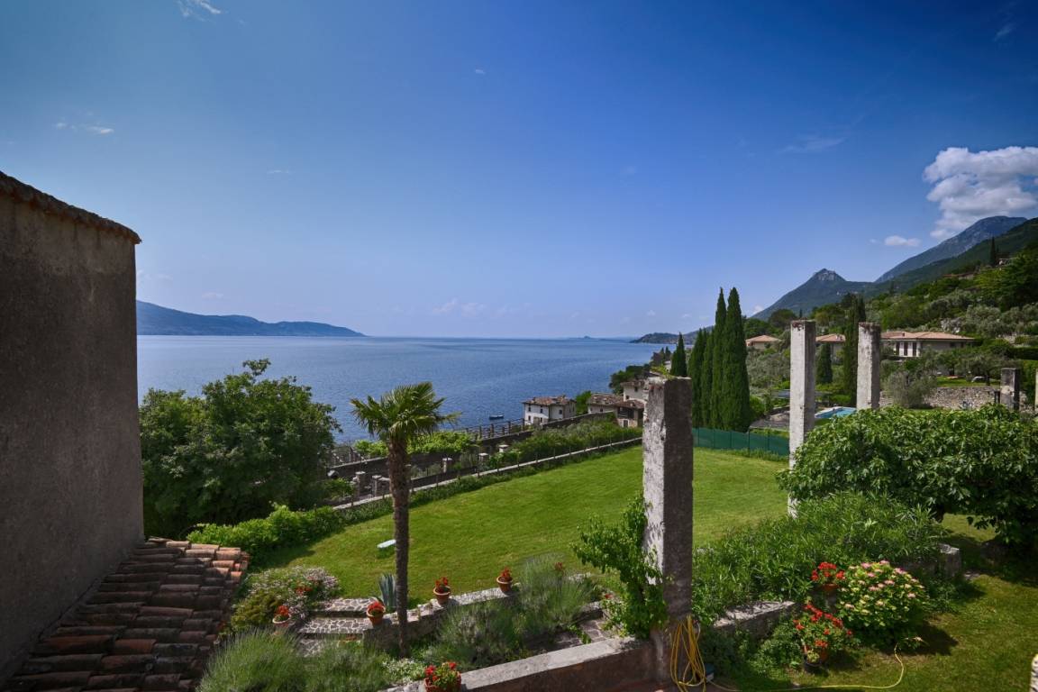 100 M² Villa ∙ 2 Schlafzimmer ∙ 4 Gäste - Gargnano