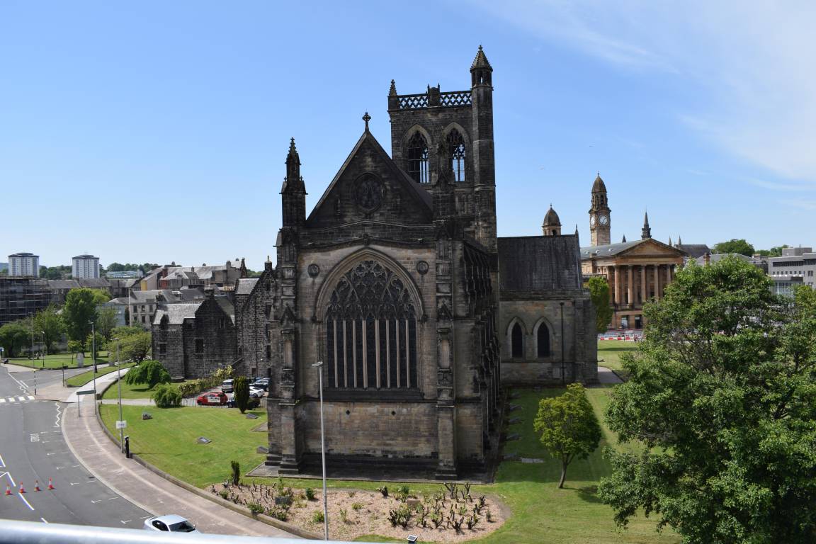 100 M² Apartment ∙ 2 Bedrooms ∙ 4 Guests - Paisley