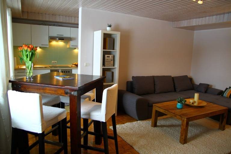 50 M² Ferienwohnung ∙ 2 Gäste - Brannenburg