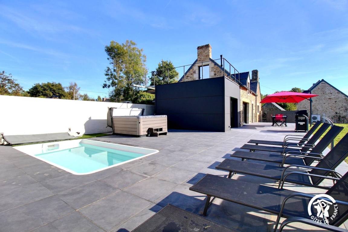 150 M² Gîte ∙ 3 Chambres ∙ 6 Personnes - Hennebont