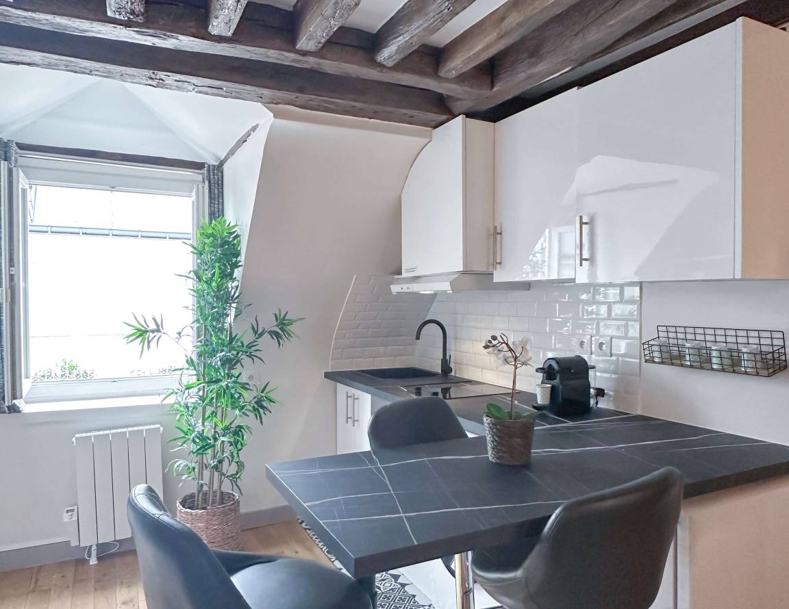 27 M² Appartement ∙ 1 Chambre ∙ 4 Personnes - ibis Paris Le Bourget