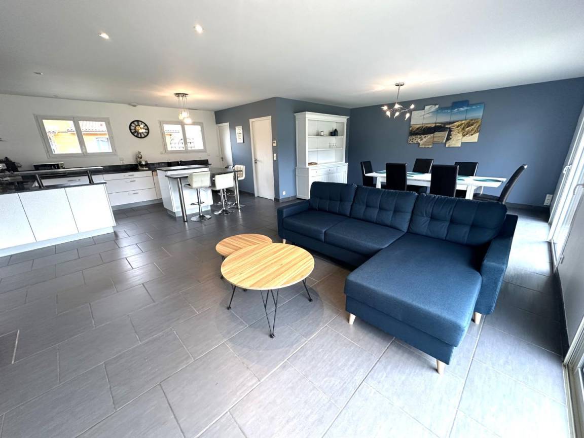 150 M² Gîte ∙ 3 Chambres ∙ 6 Personnes - Mézos