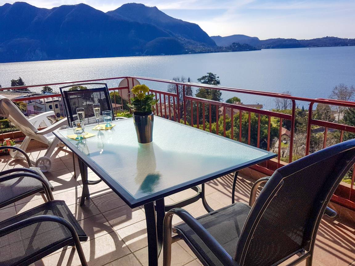85 M² Appartement ∙ 2 Chambres ∙ 4 Personnes - Ghiffa