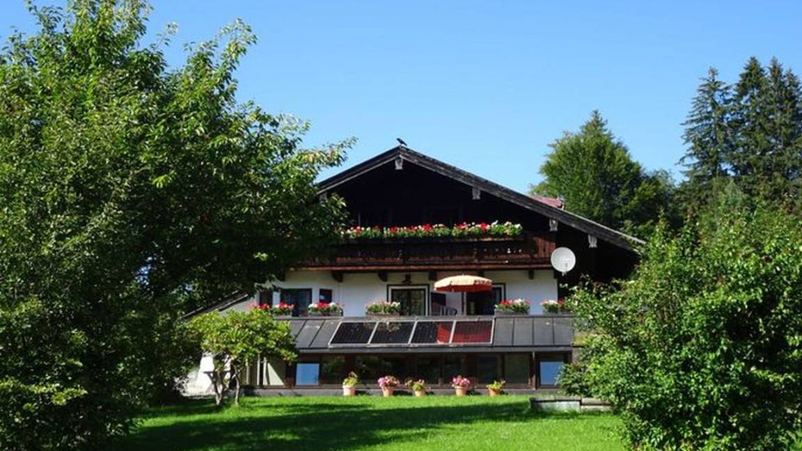 45 M² Ferienwohnung ∙ 1 Schlafzimmer ∙ 3 Gäste - Rottach-Egern