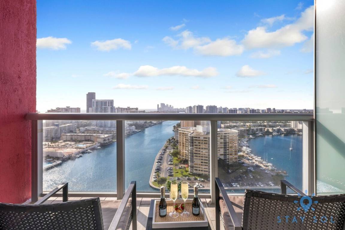 Apartamento ∙ 4 Huéspedes - Hallandale Beach