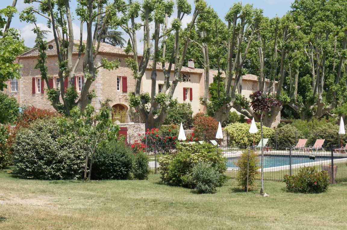 110 M² Maison De Vacances ∙ 1 Chambre ∙ 3 Personnes - Brignoles