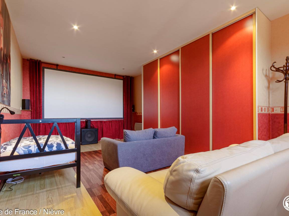 150 M² Cottage ∙ 3 Chambres ∙ 10 Personnes - Clamecy