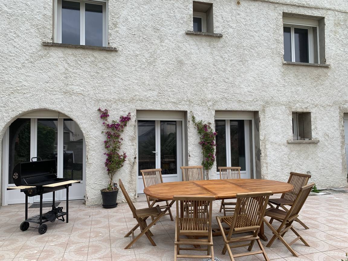 130 M² Gîte ∙ 4 Bedrooms ∙ 10 Guests - Eu