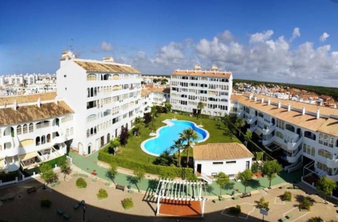 75 M² Apartment ∙ 3 Bedrooms ∙ 6 Guests - Huelva