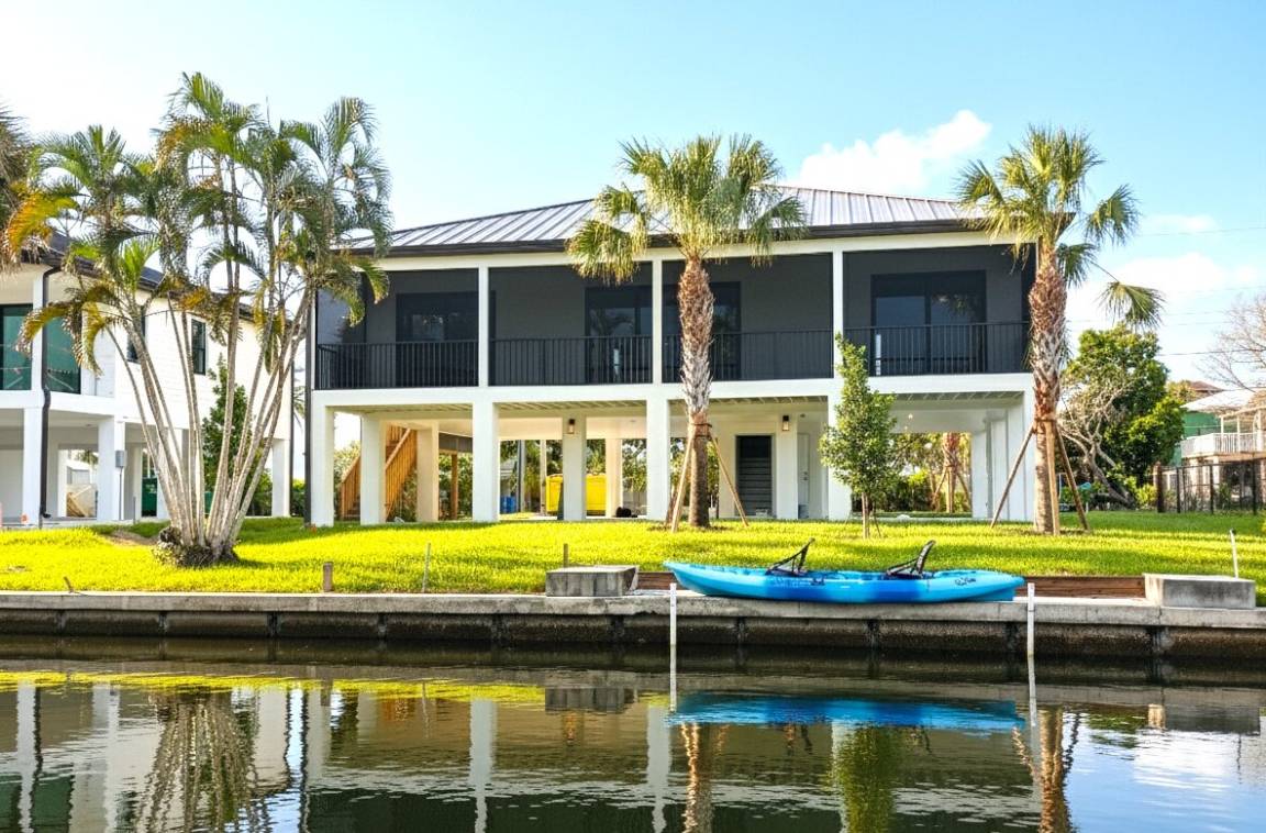 137 M² House ∙ 3 Bedrooms ∙ 6 Guests - Bonita Springs, FL