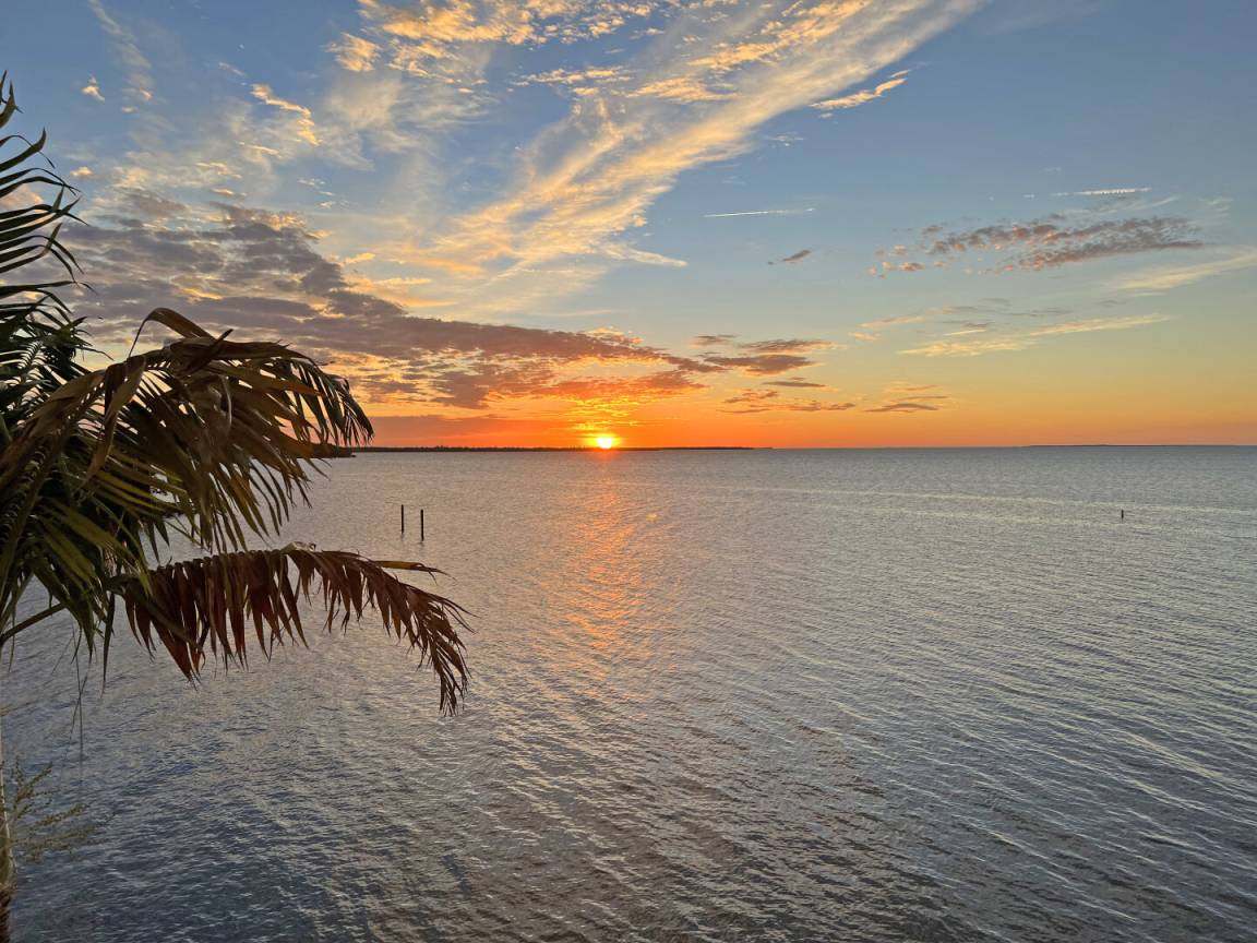 121 M² House ∙ 2 Bedrooms ∙ 4 Guests - Islamorada, FL