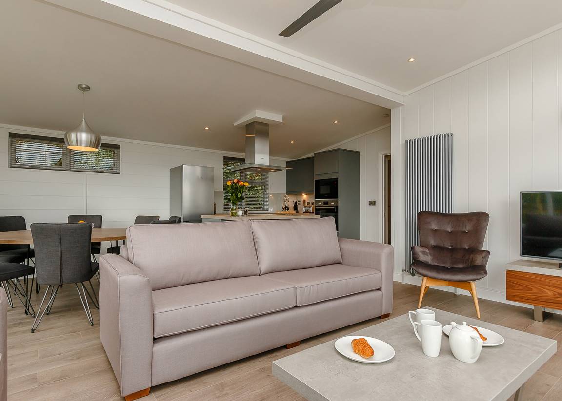 Chalet ∙ 4 Bedrooms ∙ 8 Guests - Devon