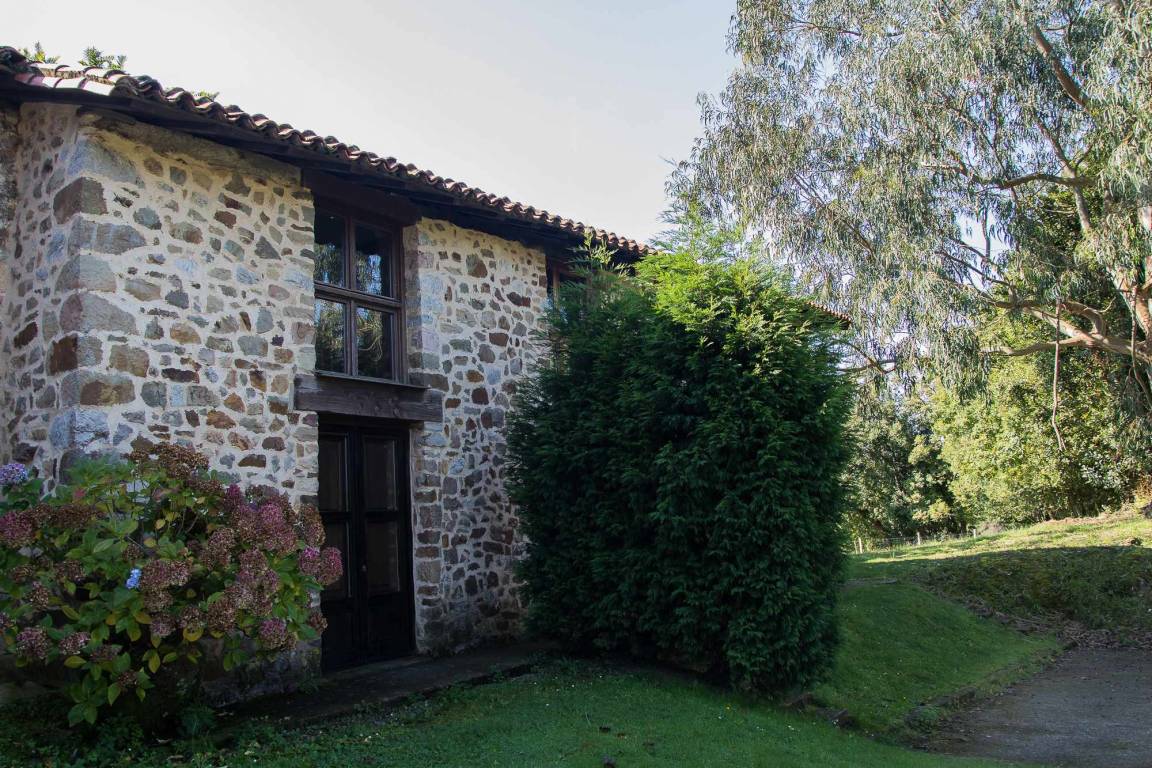 80 M² Casa ∙ 2 Habitaciones ∙ 5 Huéspedes - Caravia