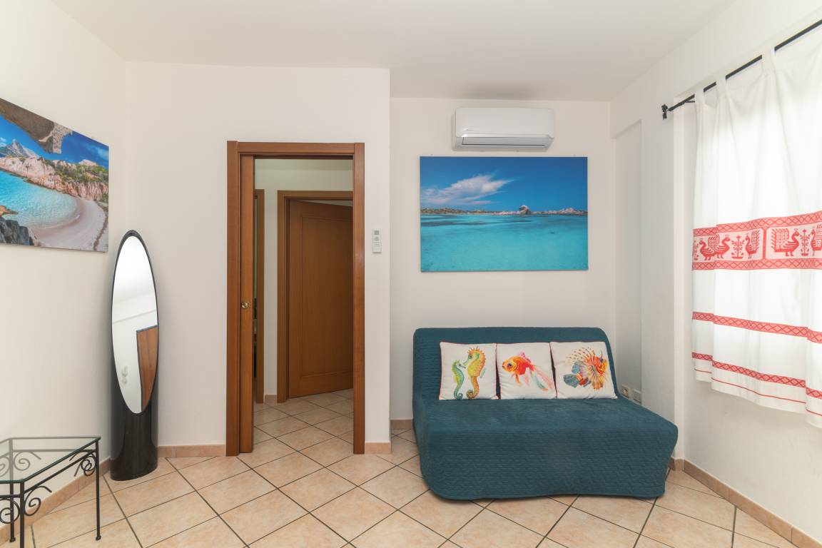 80 M² Huoneisto ∙ 3 Makuuhuonetta ∙ 5 Vierasta - Olbia